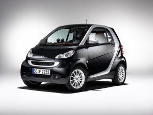Carros com F